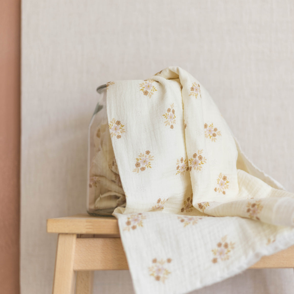 Muslin / flowers & dots – mylittlefabricshop