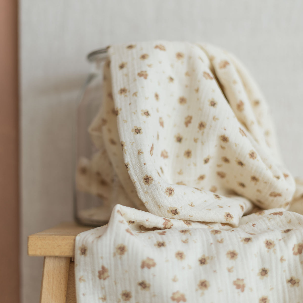 Muslin / soft flowers - cream – mylittlefabricshop