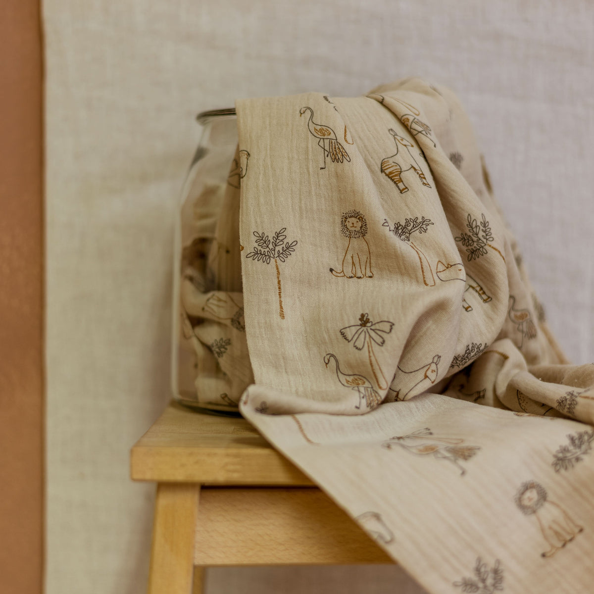 Muslin / Beige Animals – mylittlefabricshop