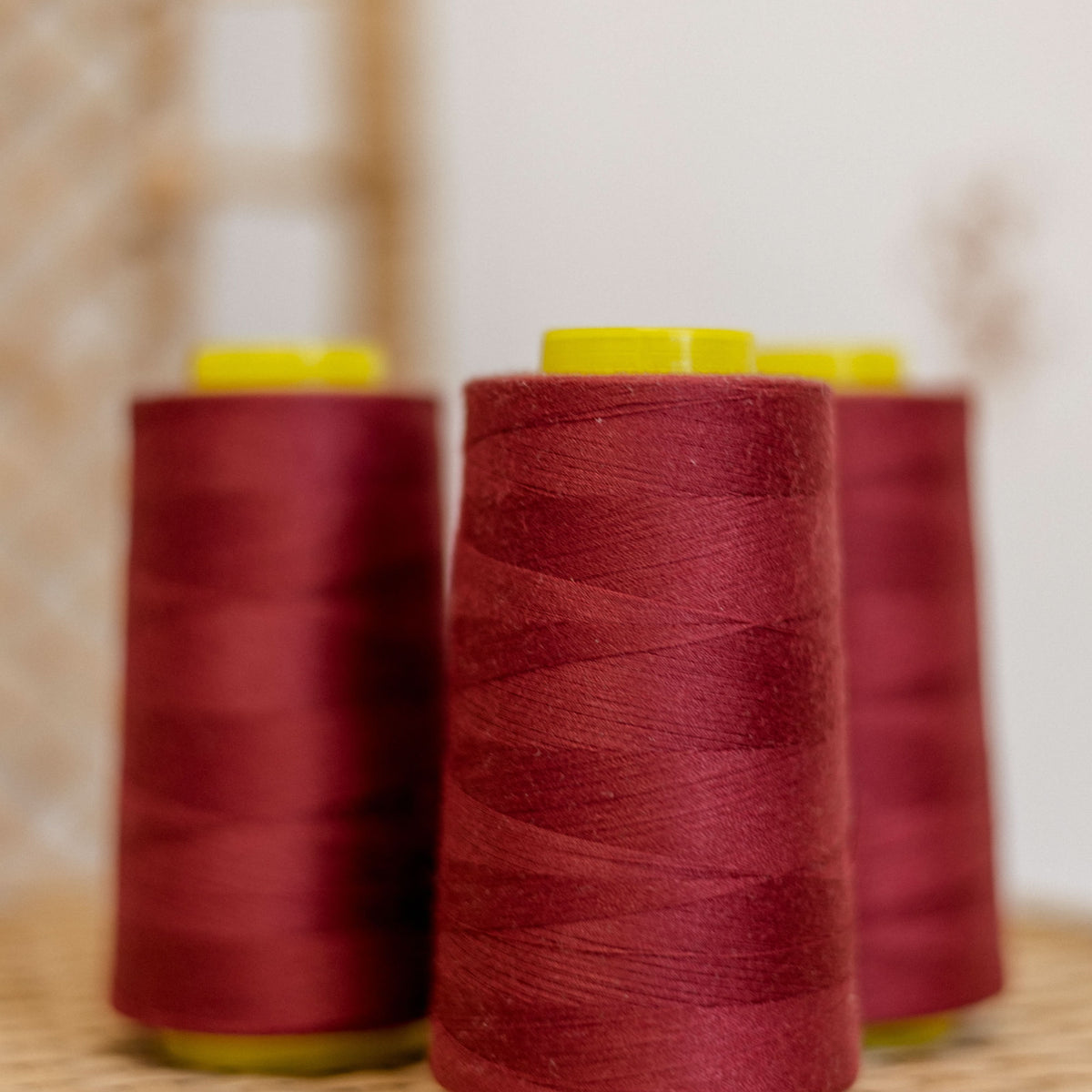 Overlock Sewing thread / Burgundy – mylittlefabricshop