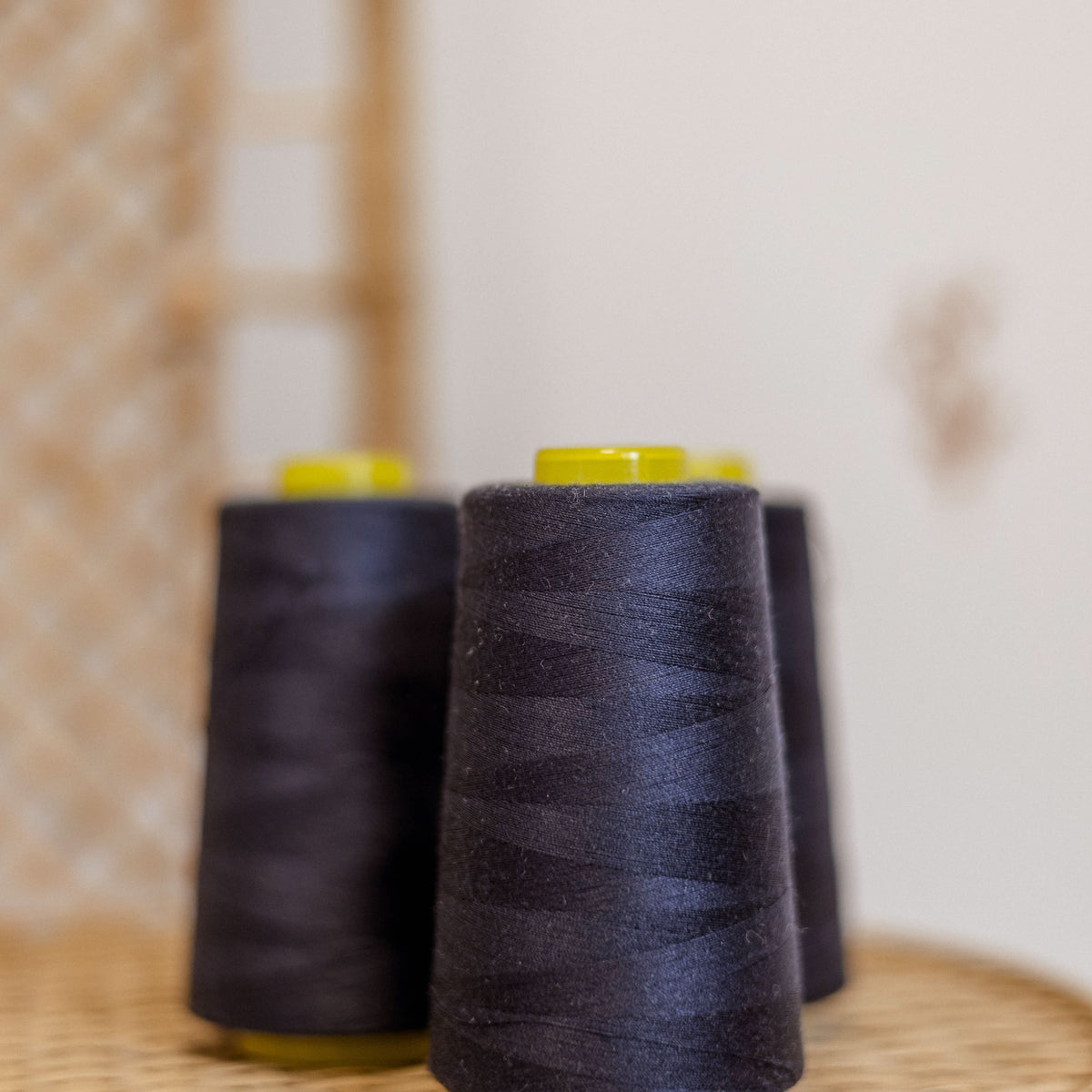 Overlock Sewing thread / Dark navy – mylittlefabricshop